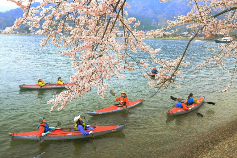 Your Complete Travel Guide to Lake Biwa, Japan’s Largest Lake | Travel ...